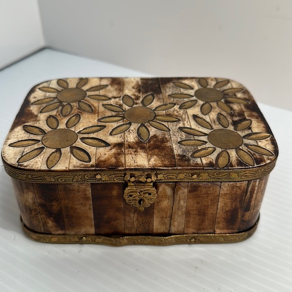 Other | Vintage Camel Bone And Brass Box Brass Inlay Lidded | Poshmark